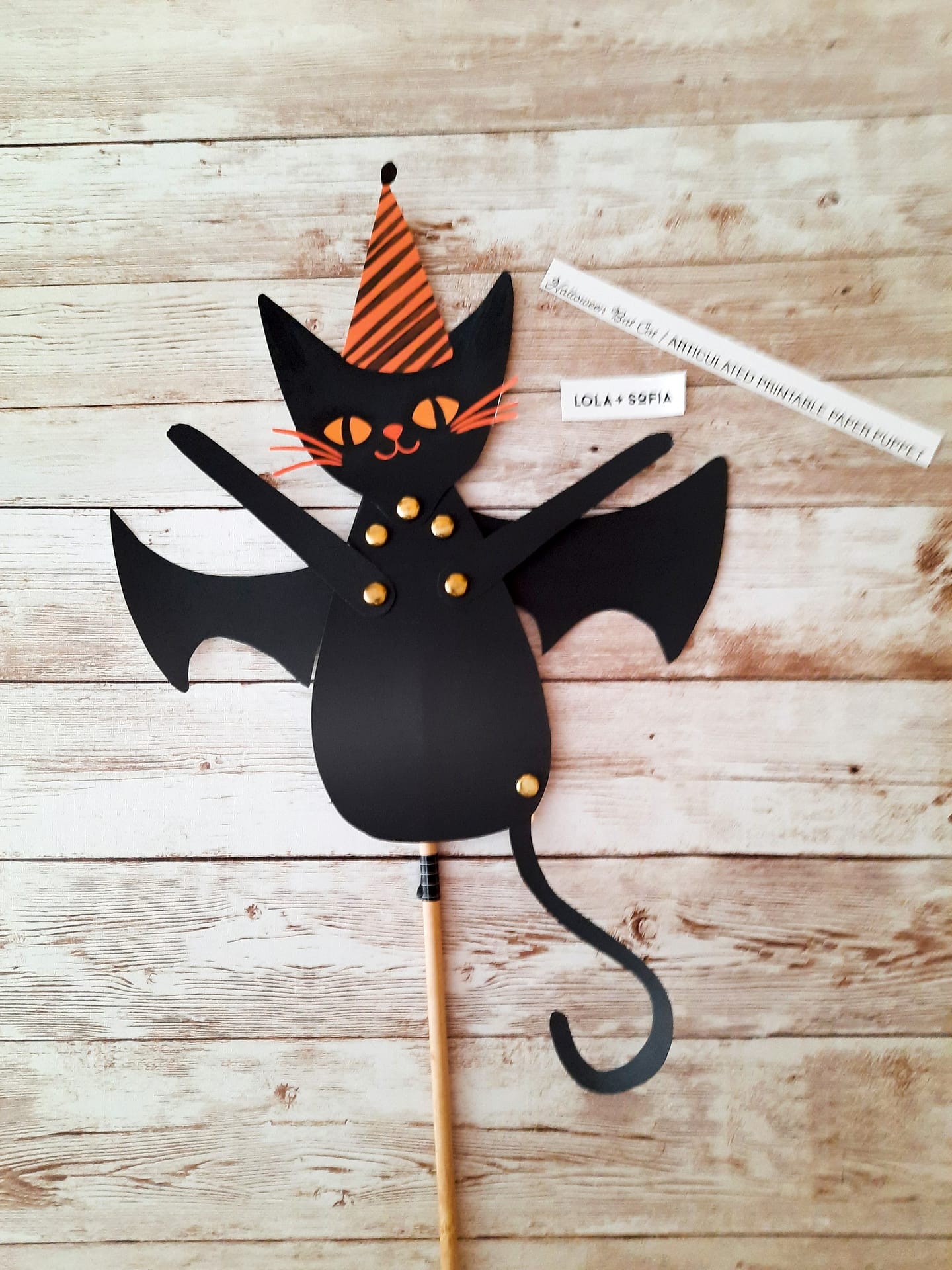 Halloween Printable Articulated Cat Bat Paper Puppet - LOLA + SOFIA