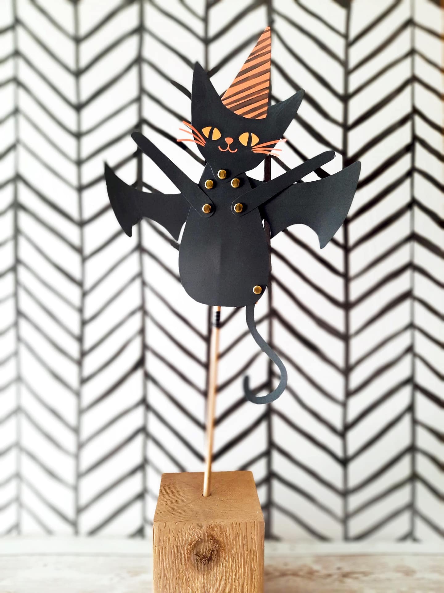 Halloween Printable Articulated Cat Bat Paper Puppet - LOLA + SOFIA